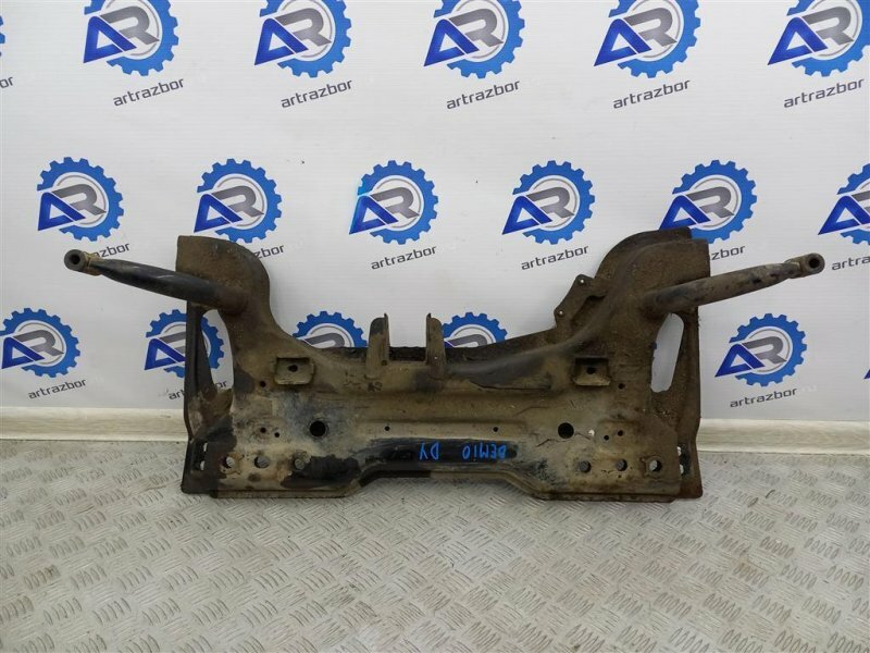 Б/У Балка подмоторная (подрамник) Mazda Demio 2 DY / Мазда Демио 2 DY 1.3 ZJ 91 Л.С 2003