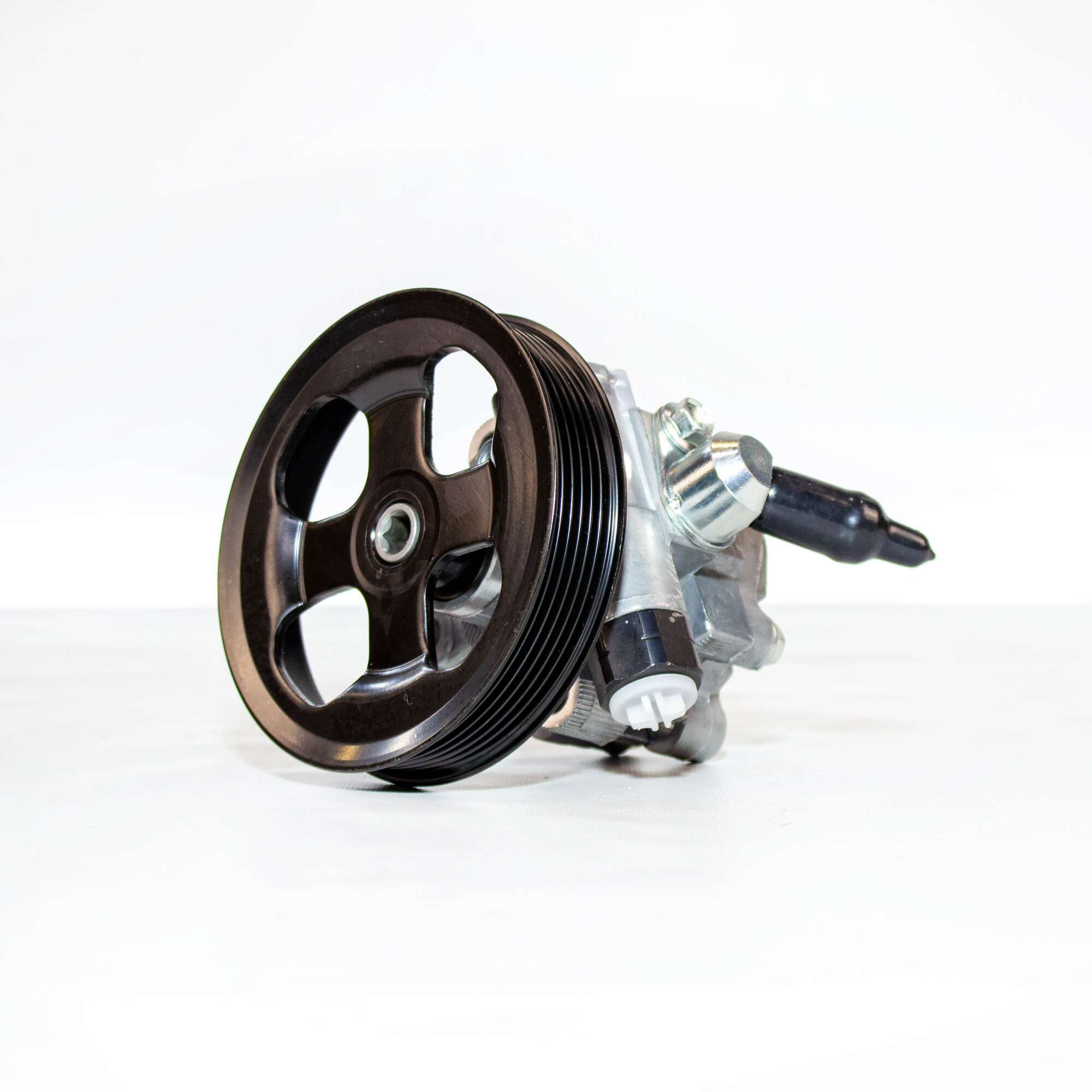 Насос гидроусилителя руля Nadoka для Toyota LAND CRUISER 100 UZJ100/LEXUS LX470 2002-