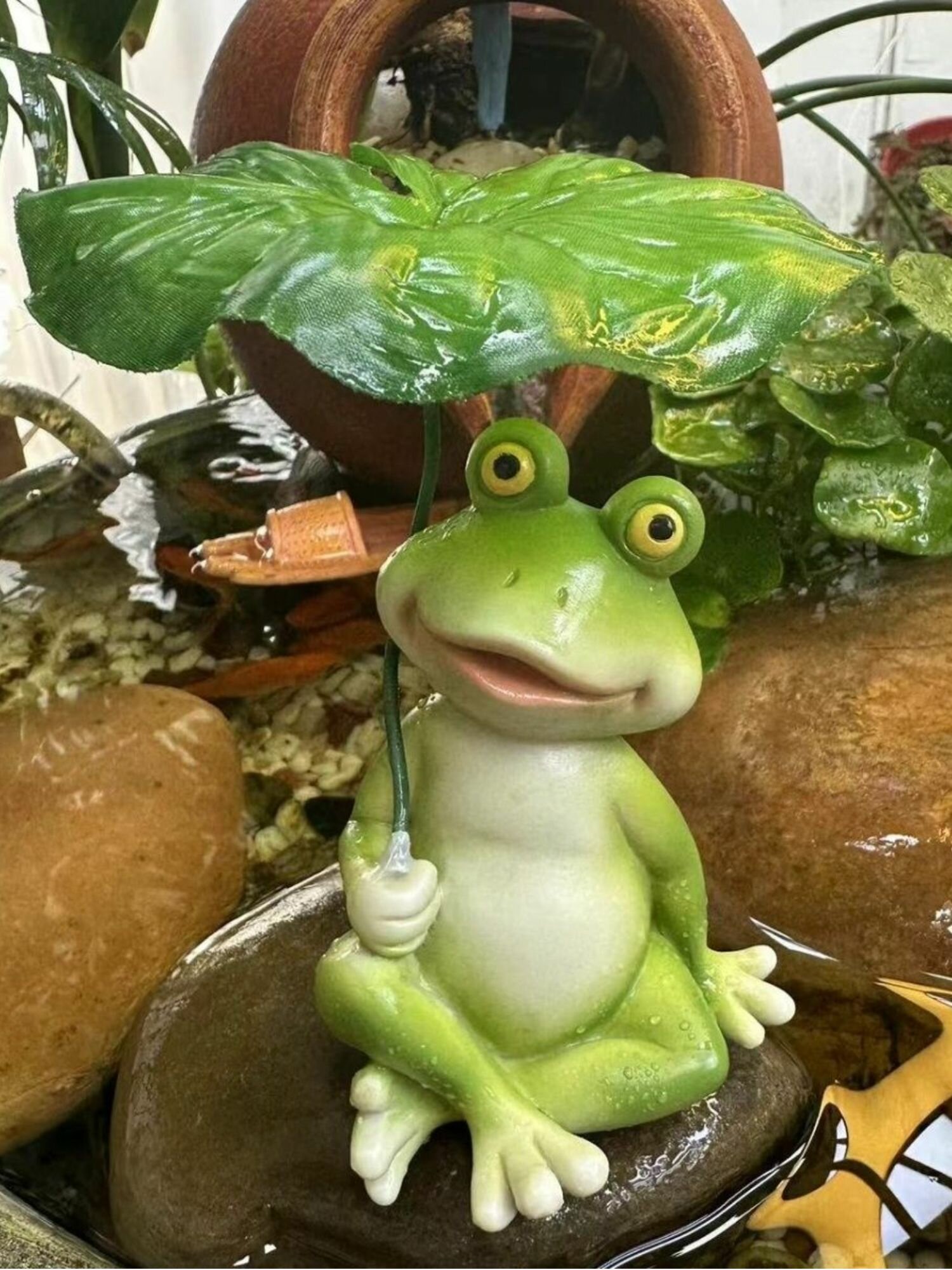 Фигурка садовая