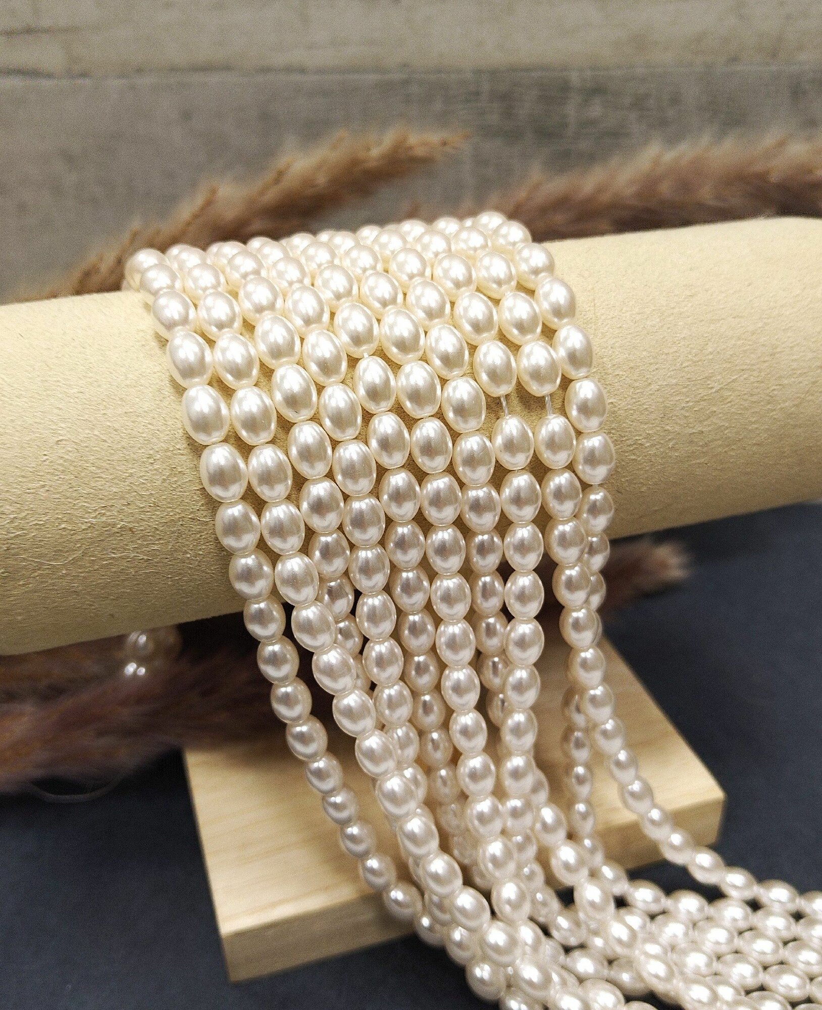 Жемчуг слоновая кость "Майорка" рис 8 х 6 мм (нить 39 см), Suntrim