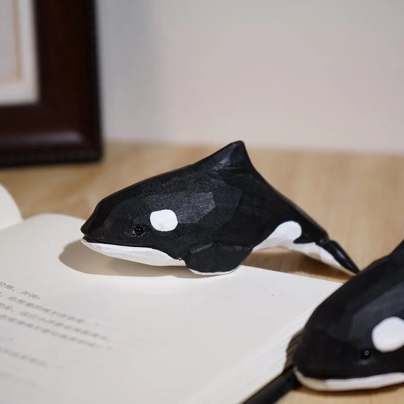 Деревянная скульптура Orca