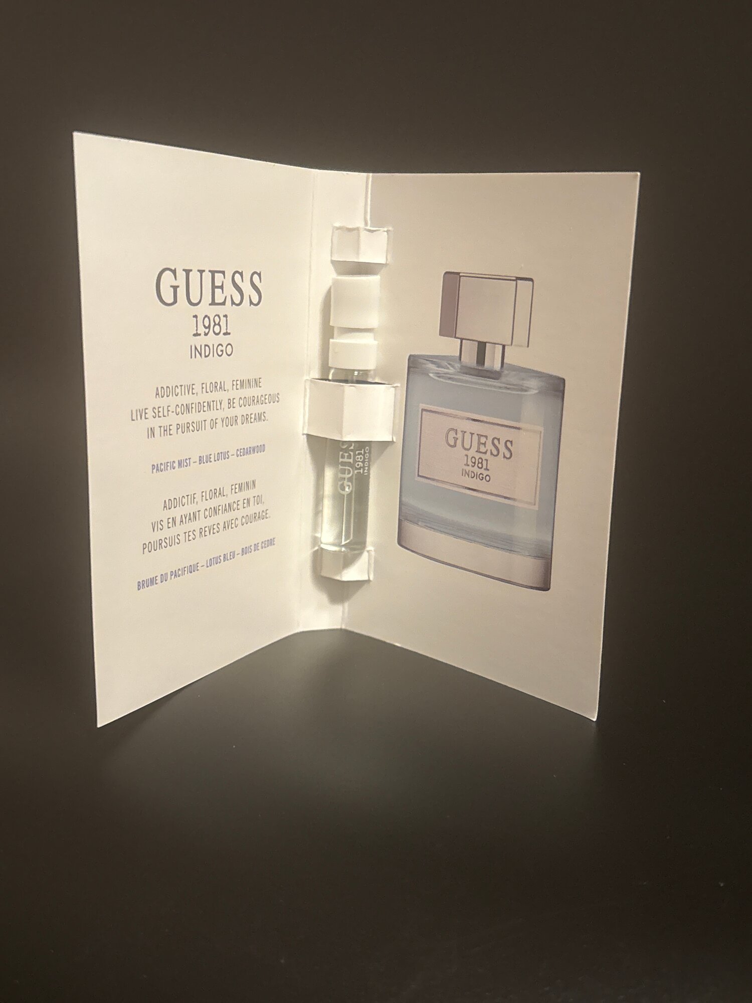 Guess 1981 Indigo женская туалетная вода, 2 мл пробник Vials