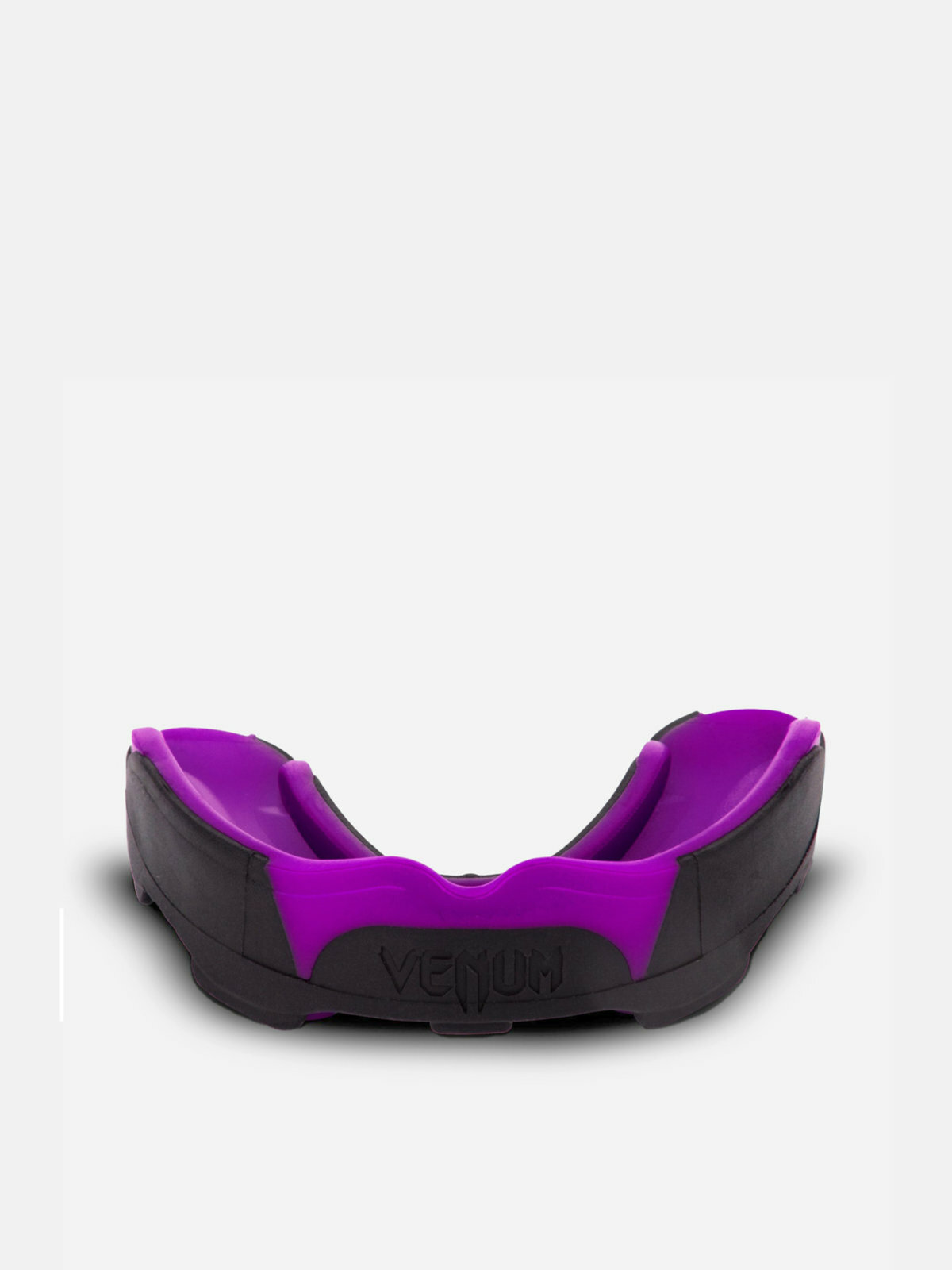 Капа боксерская Venum Predator Black/Purple, чехол в комплекте