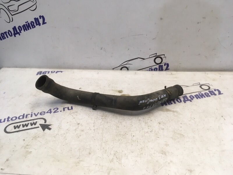 Б/У патрубок радиатора Daewoo Gentra 2009 SA48 B12D1 . nnКомментарий:nНижнийn. 32580 GENERAL MOTORS арт. 96806980