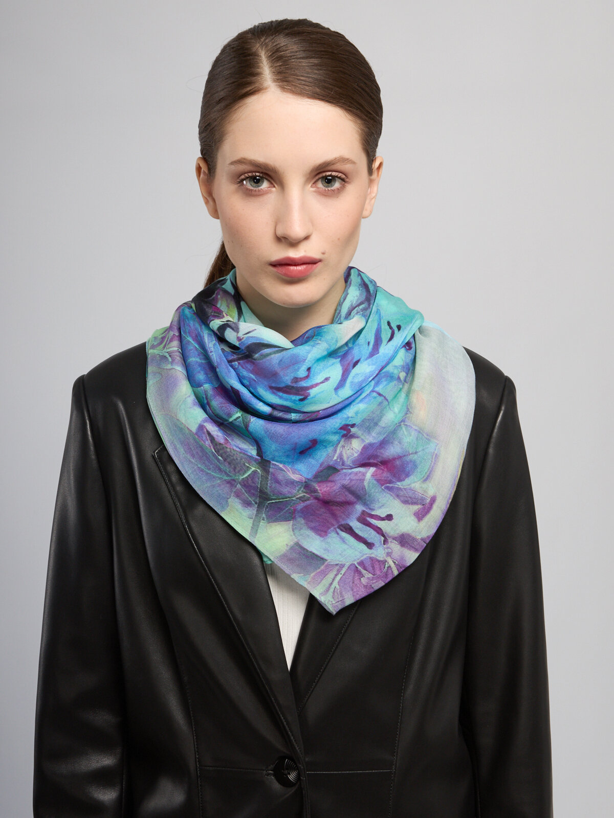 Палантин для женщин