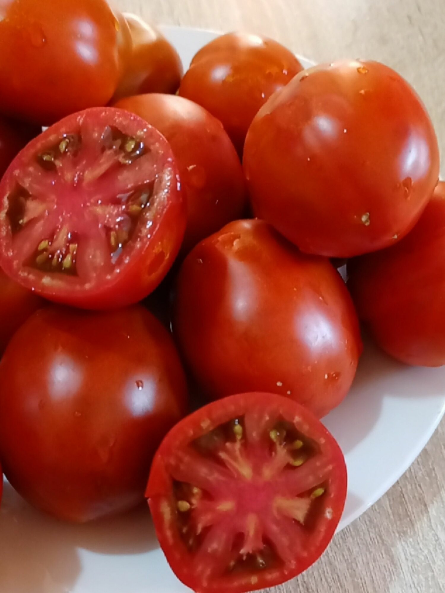 "Японский трюфель черный" семена томата 10 шт. Коллекционный сорт.