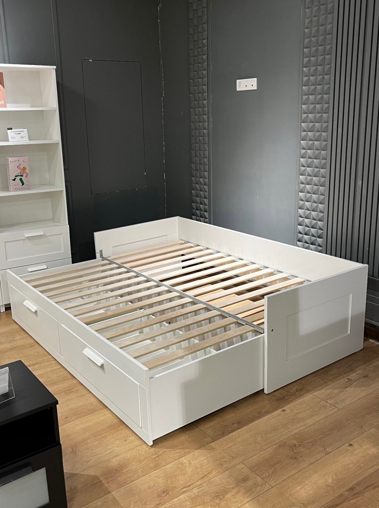 Кровать-кушетка "IKEA BRIMNES" с ящиками, 160/200 оригинал