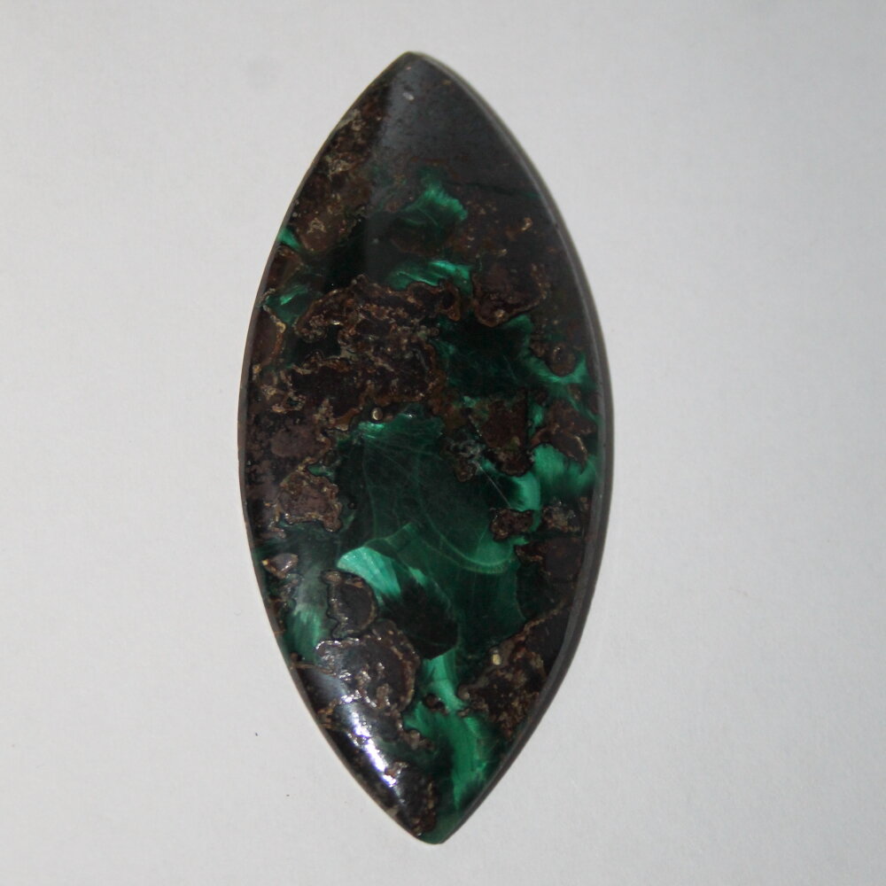 Малахит лучистый кабошон, натуральный камень, 55х24х3 мм, Урал, "True Stones"