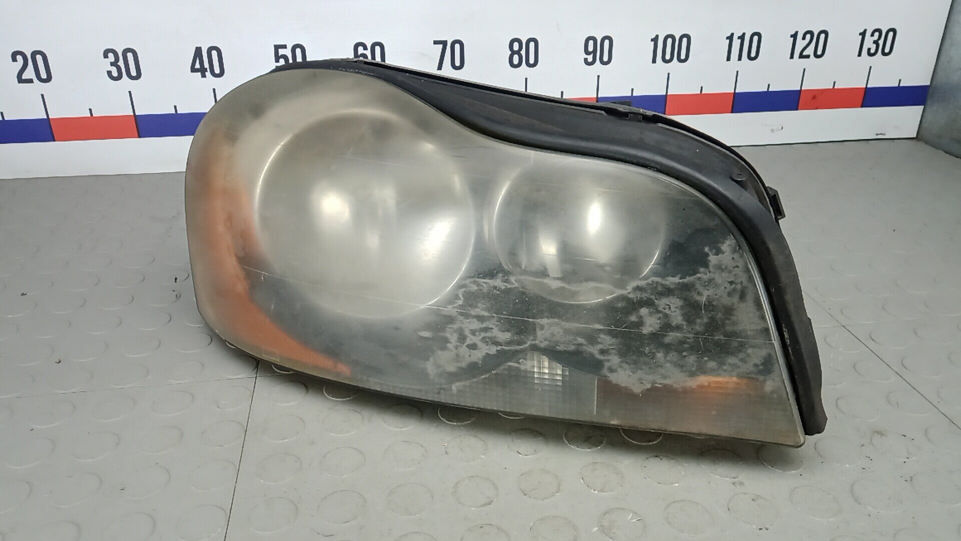 Фара правая VOLVO XC90 1