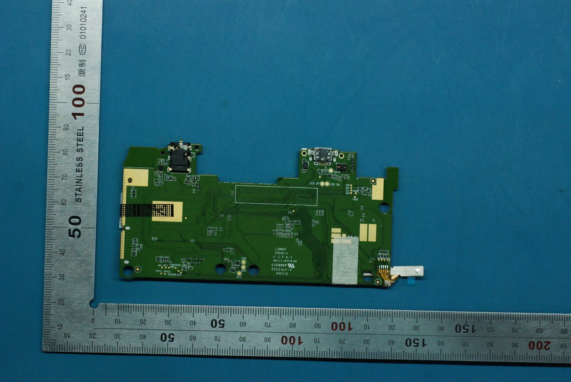 Материнская плата для планшета Lenovo TB3-850 2Gb+16Gb (5B28C05714), оригинал
