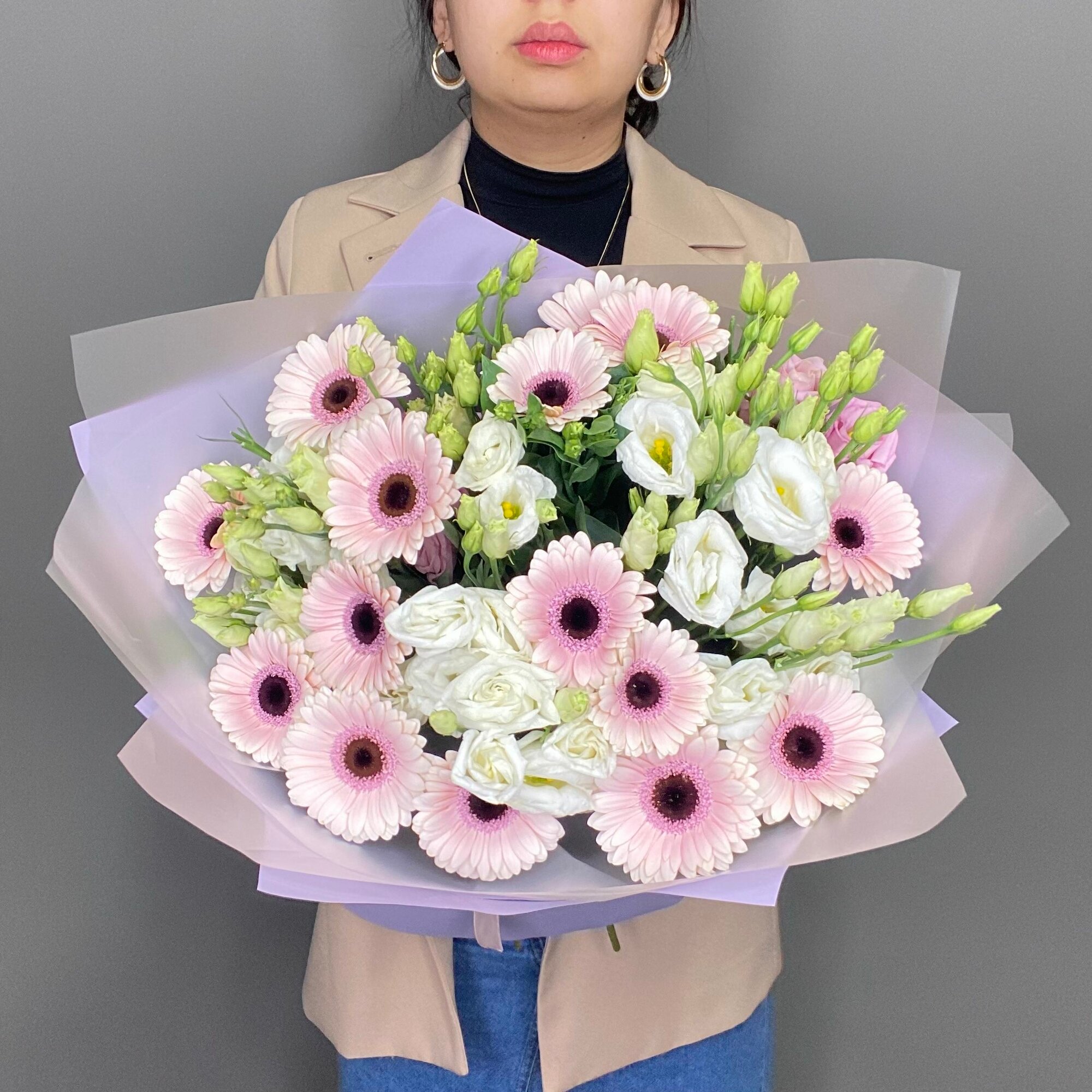 Нежный букет (герберы), высота букета 45 см, ширина букета 30 см