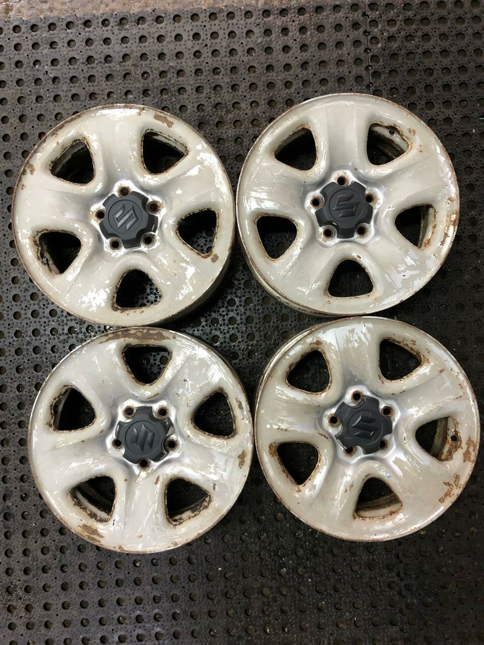 Колесные диски Штампованные 16x6.5 PCD 5x114.3 D60.1 ET45 (Реплика)
