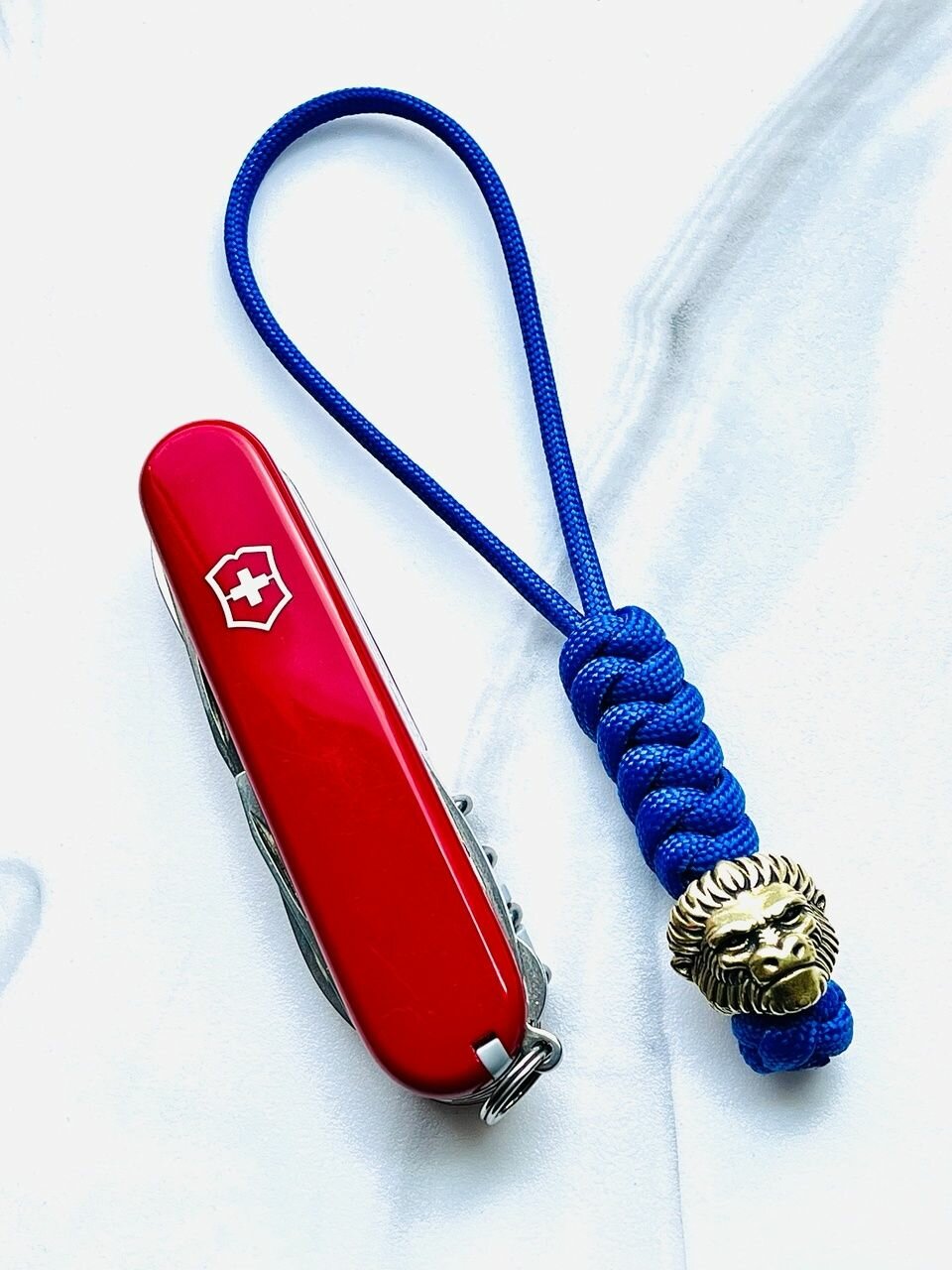 Темляк для ножа из паракорда с латунной бусиной "Горилла Кин Конг"