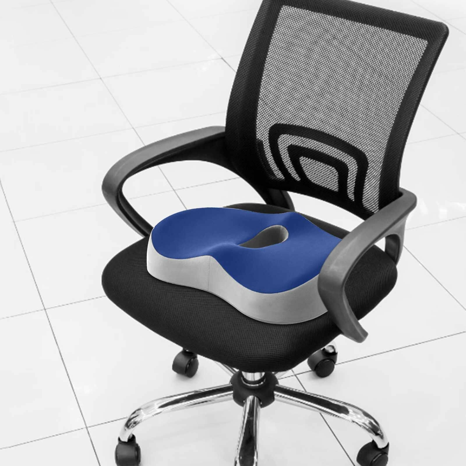 Подушка в машину на сиденье ортопедическая под попу, с эффектом памяти, для офисного стула или на сиденье автомобильного кресла, 42*33*8 см