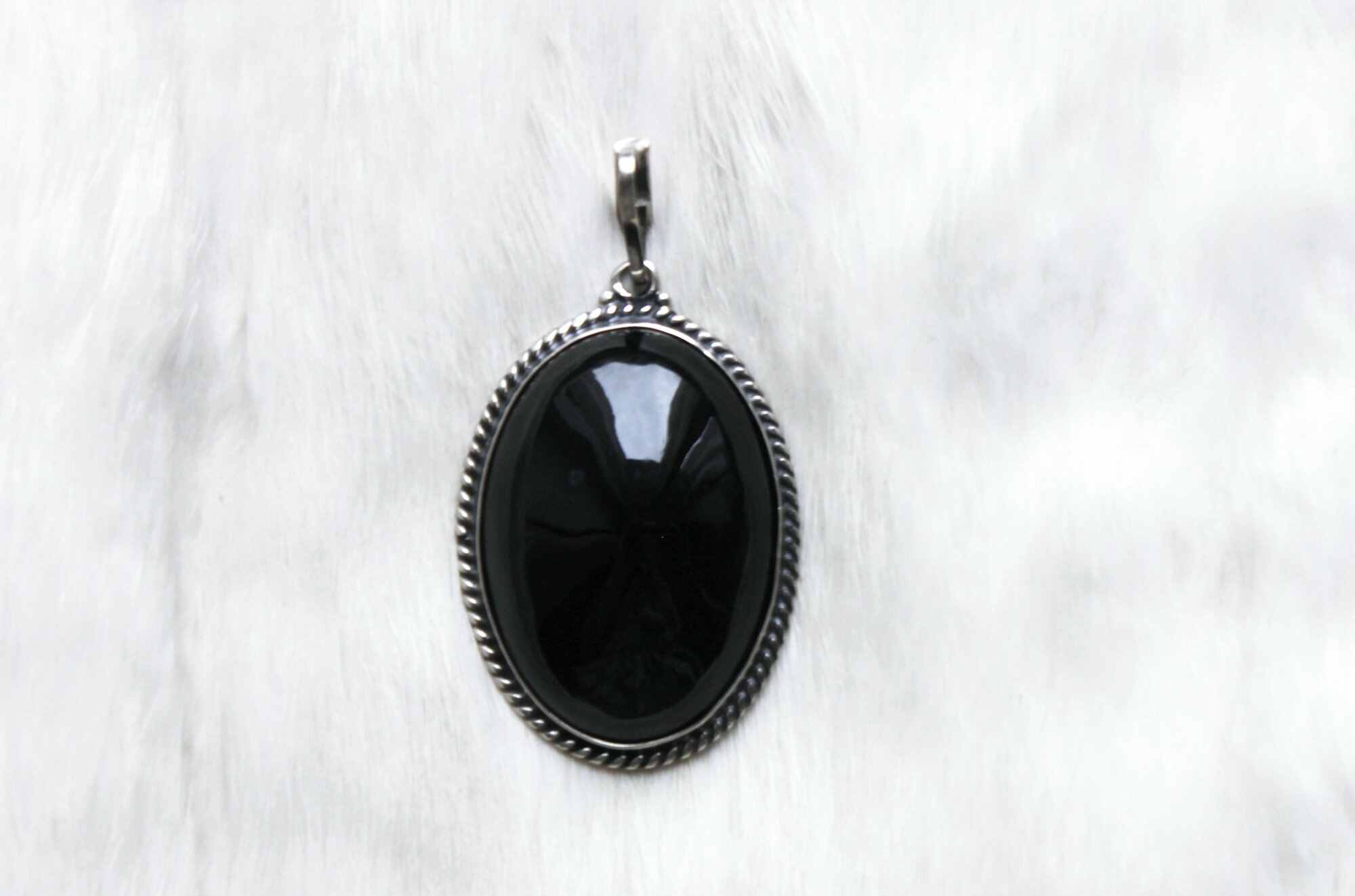 Подвеска, турмалин