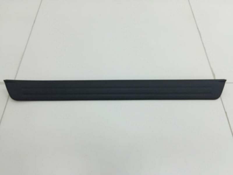 Накладка порога внутренняя Lexus RX300/330/350/400h XU30 2003-2009