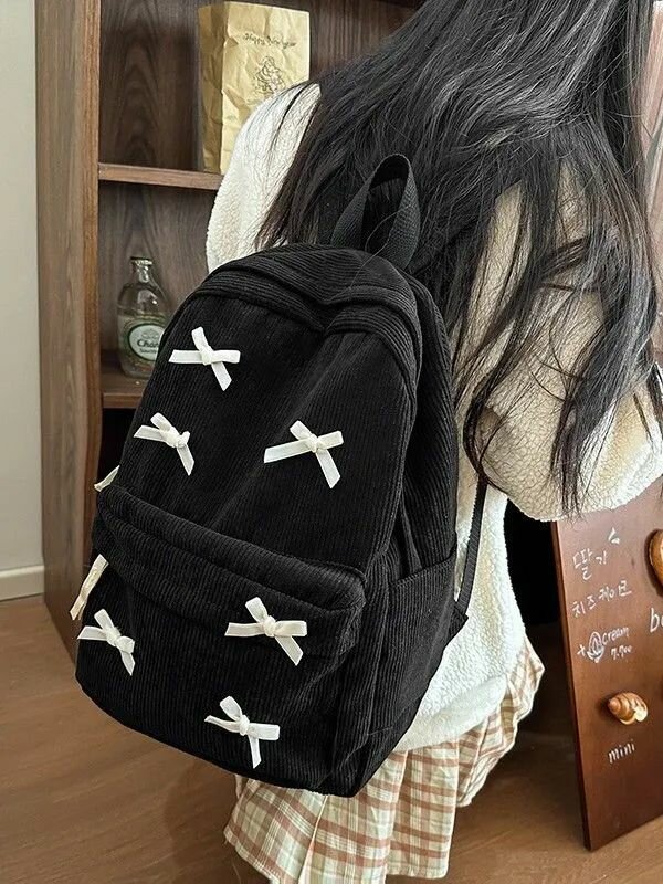 Удобный школьный рюкзак для девушек с рисунком