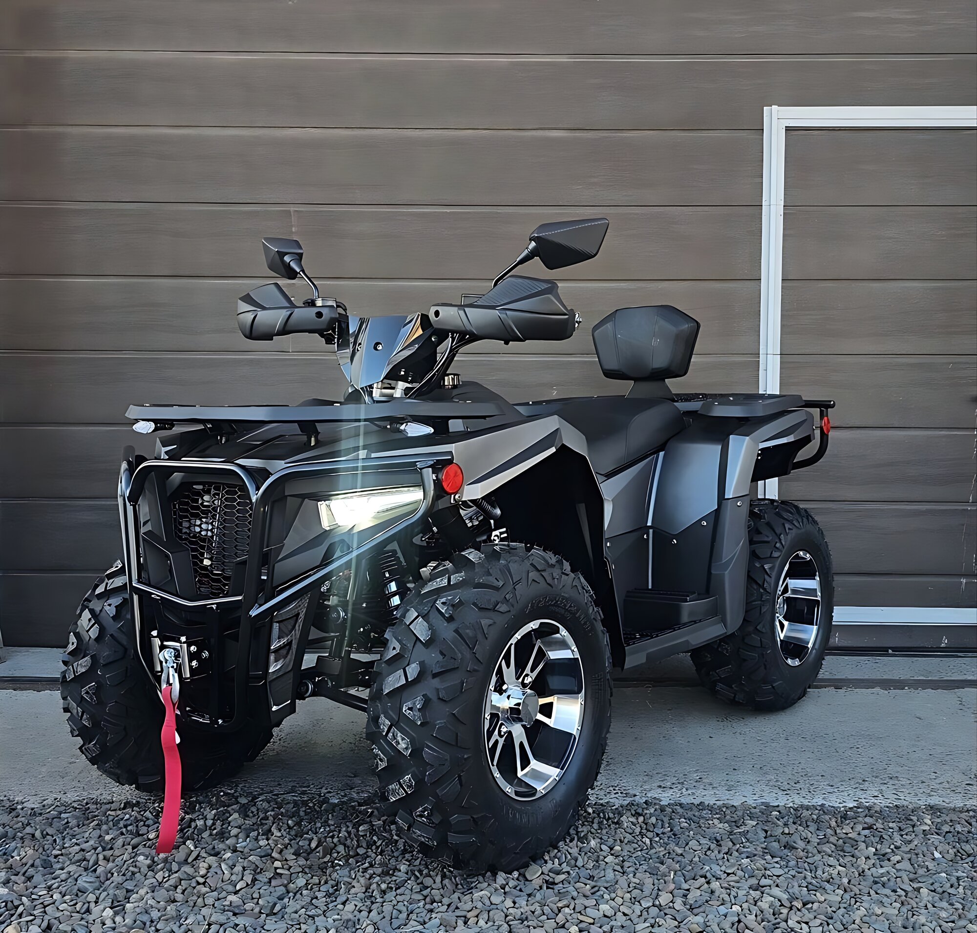 Квадроцикл Loncin 300 «Черно-Серый». Полноценная двухместная модель на вариаторе.