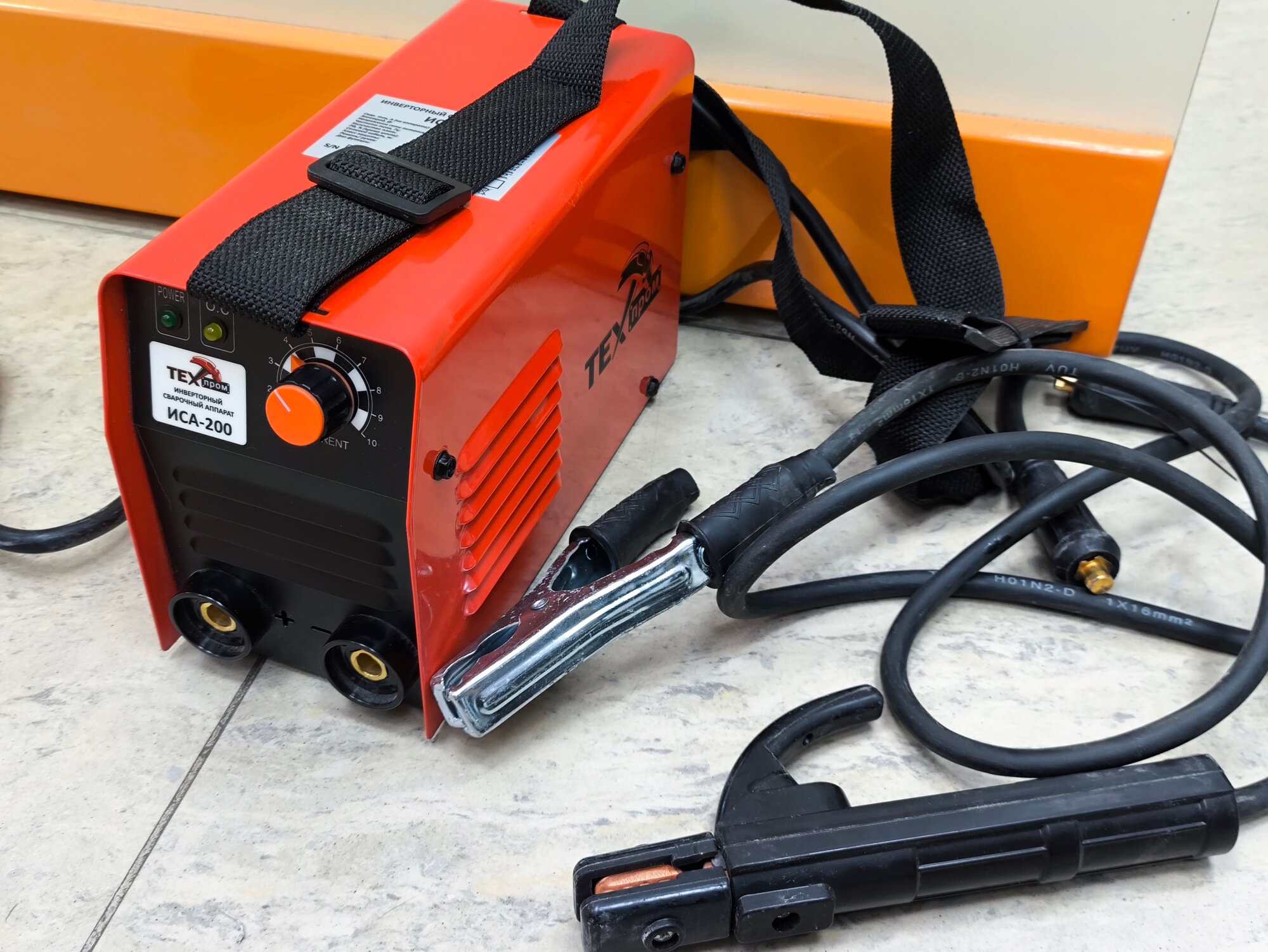 Сварочный аппарат Техпром ИСА-200 б\у уценка