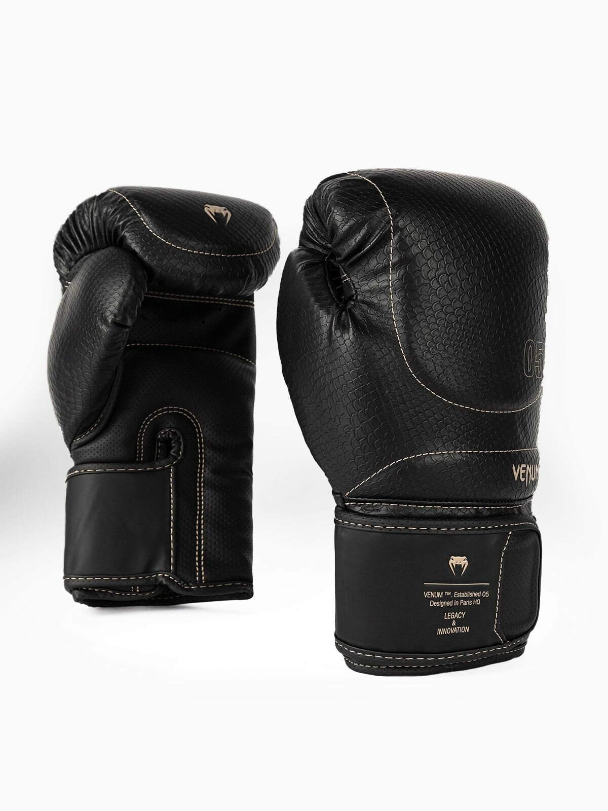Перчатки боксерские Venum Impact Evo Scales Black (14 унций)