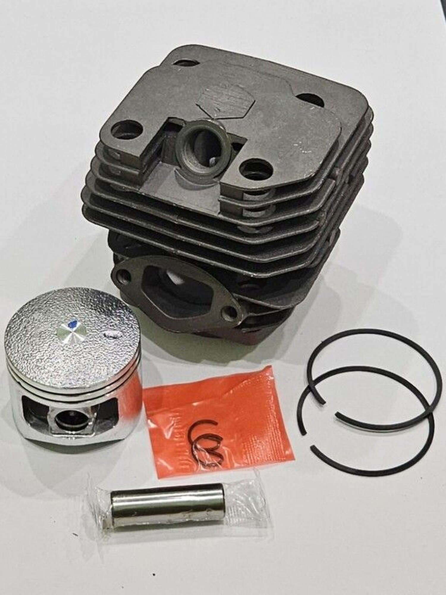 Поршневая группа (45 мм) для бензопилы 52 СС, Cham.pion 250, 251 и 350
