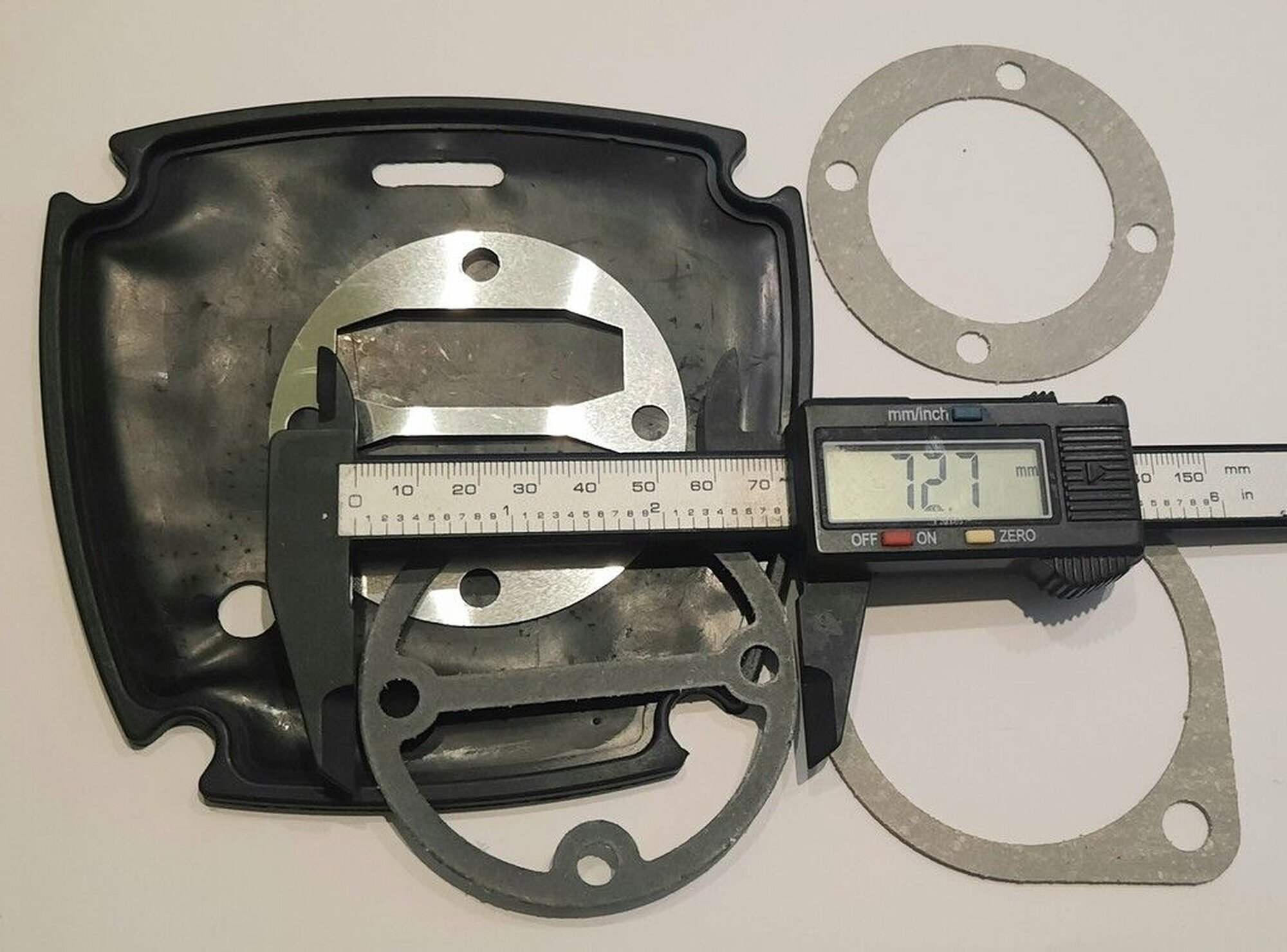 Прокладки для воздушного компрессора Парма К-1500/24 и К-1500/50