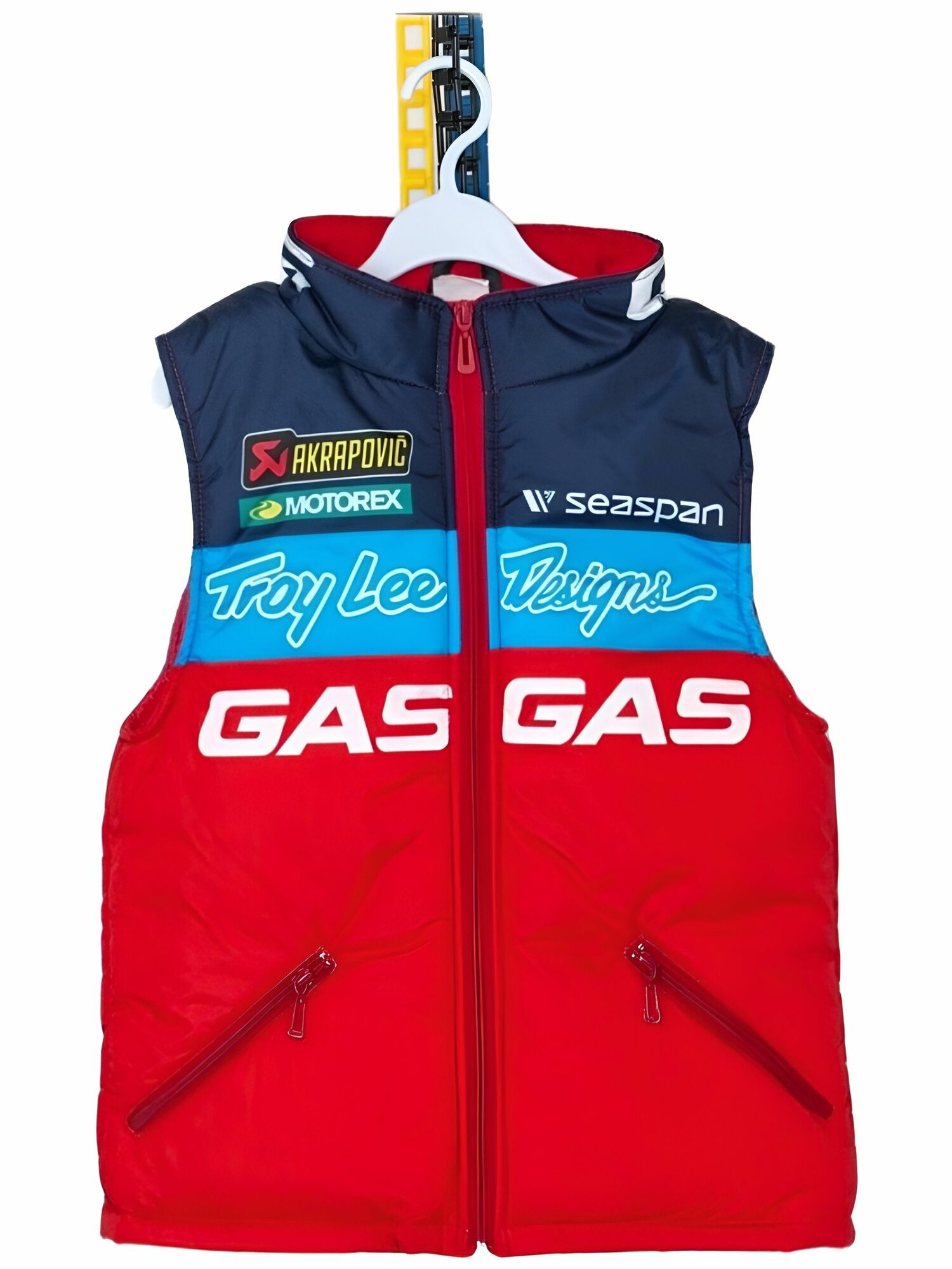 Жилет спортивный Весна-лето 2025