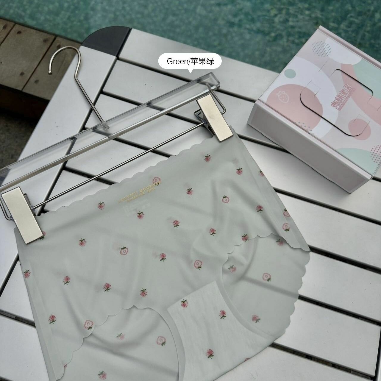 Идеально сидящие бесшовные трусики из ледяного шелка, сексуальные персиковые ягодицы, 3D ультратонкие, с эффектом обнаженного тела, обтягивающие бедра, треугольные трусики