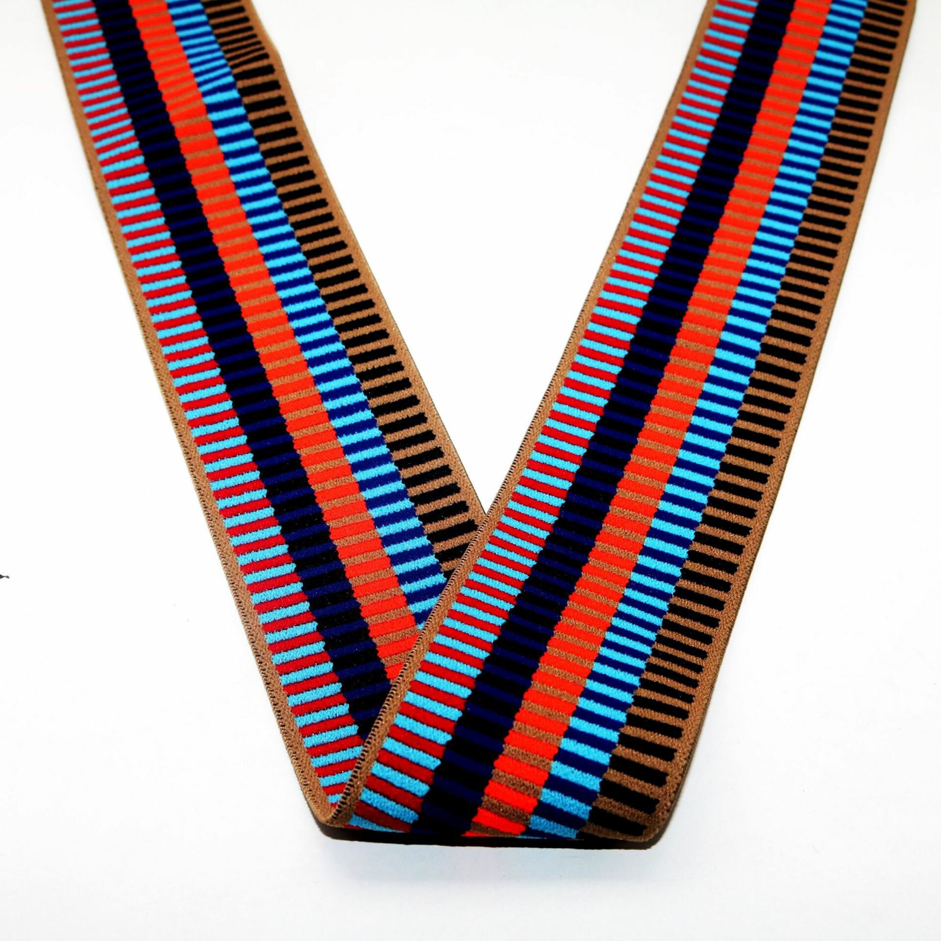 В наличии геометрический узор, красочный этнический стиль, эластичная компьютерная жаккардовая резинка, высокая эластичность, пояс для брюк, пояс для юбки, шарф, эластичная резинка