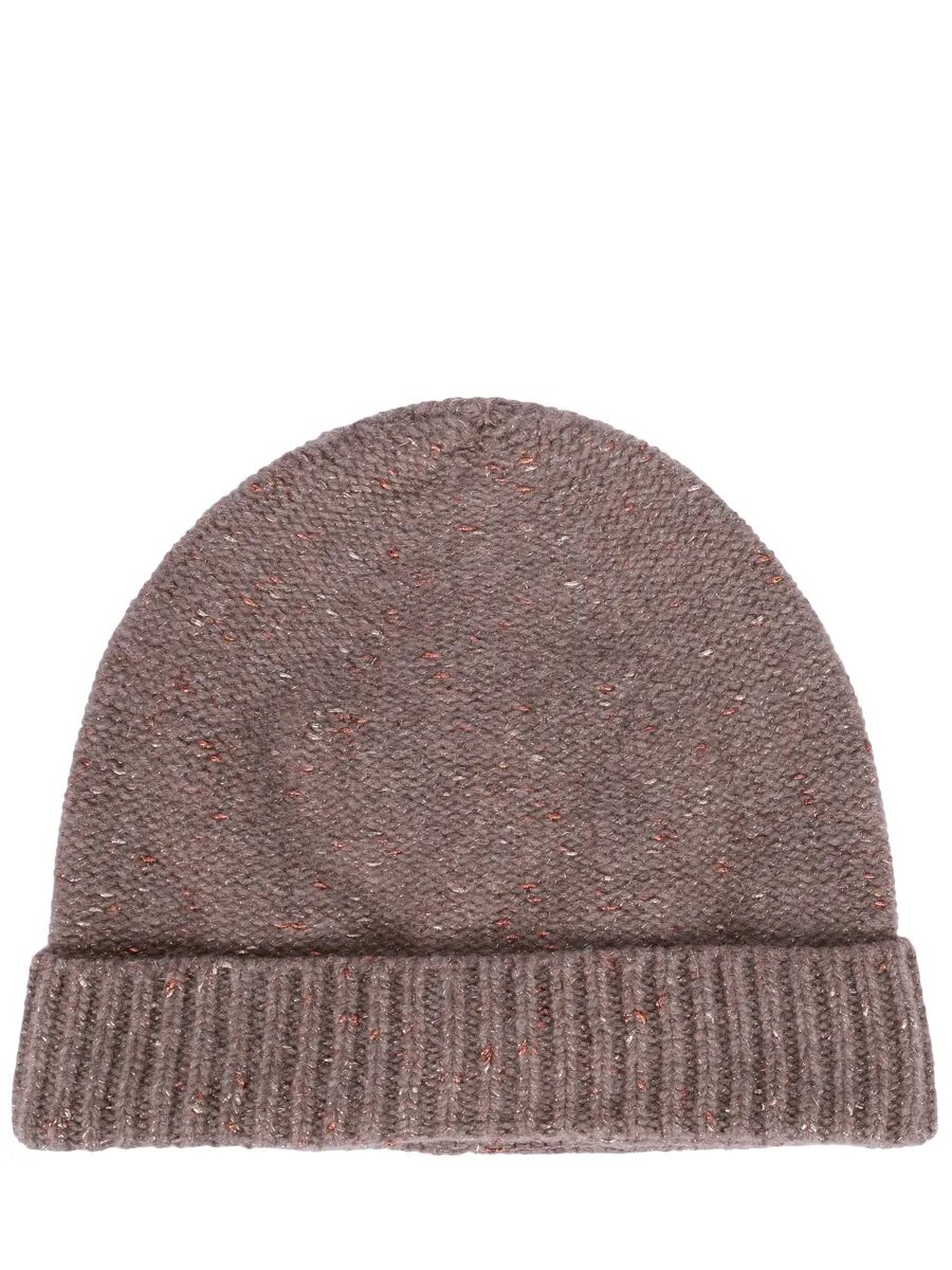 Шапка для женщин