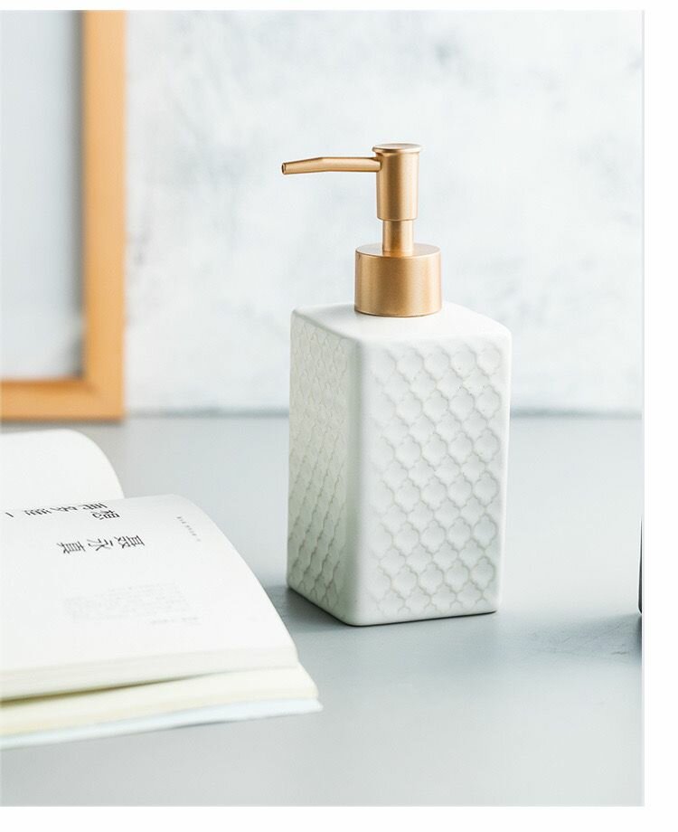 Диспенсер для жидкого мыла (360 мл), Высота 17 см, Ширина 7 см