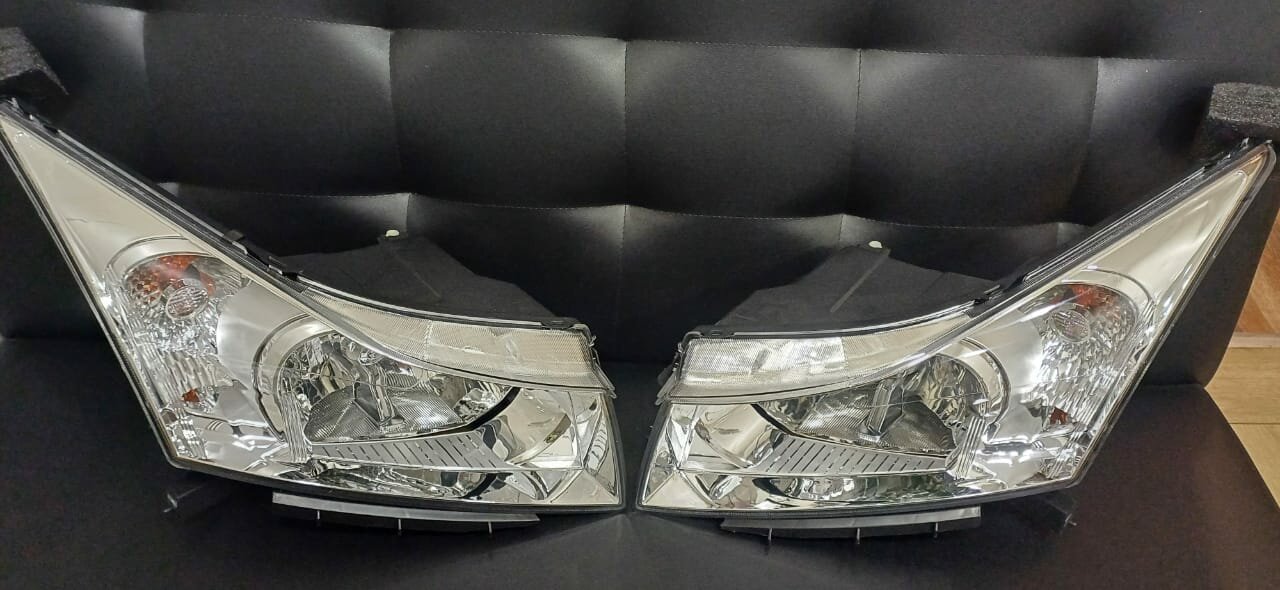 Фары автомобильные