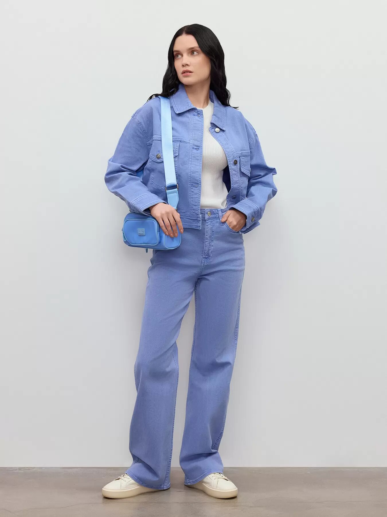 Джинсы клеш 