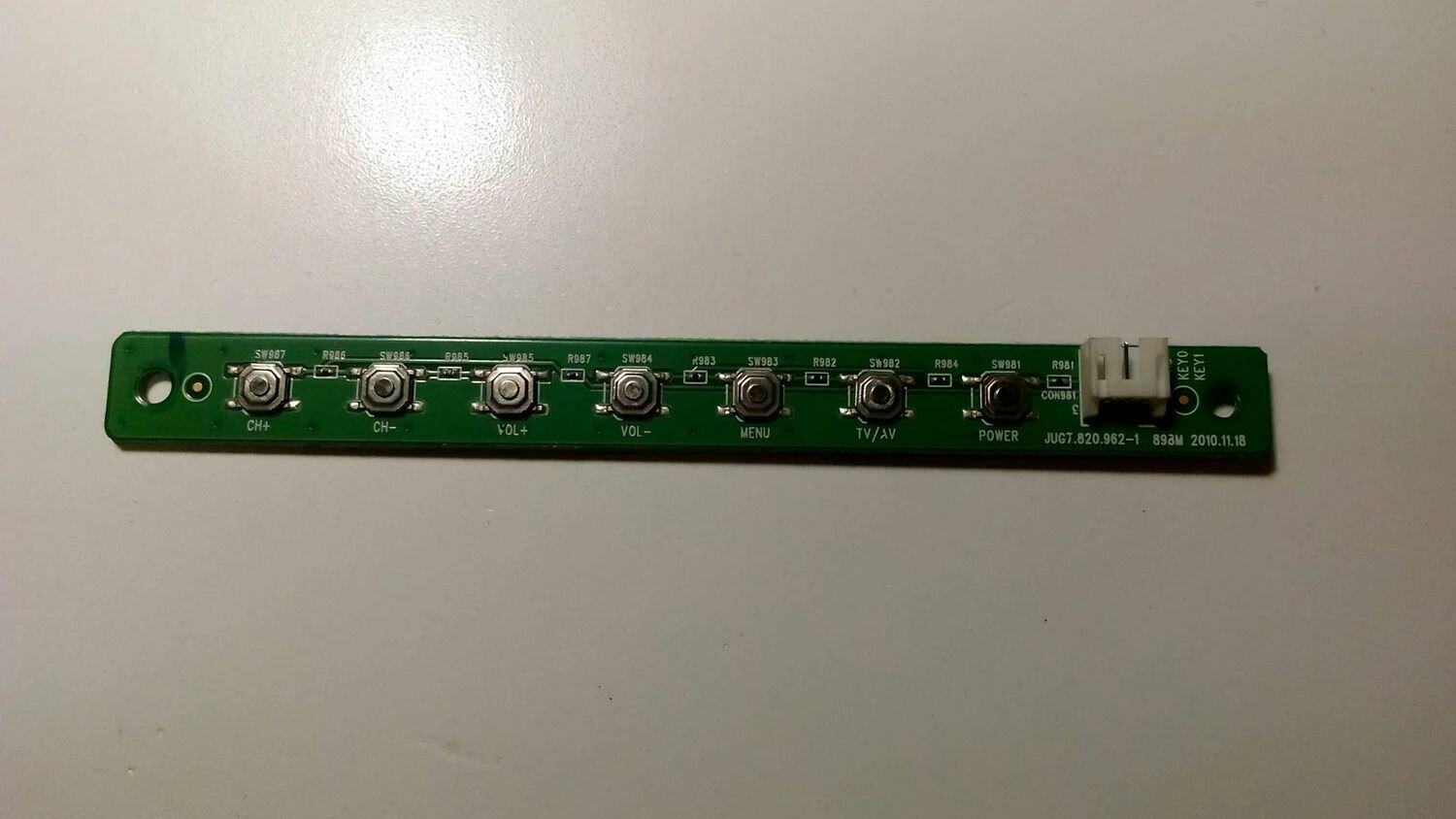 Плата кнопок JUG7.820.962-1 898M для E32F868Ec Lcd Телевизор Changhong Плата управления арт. 4938