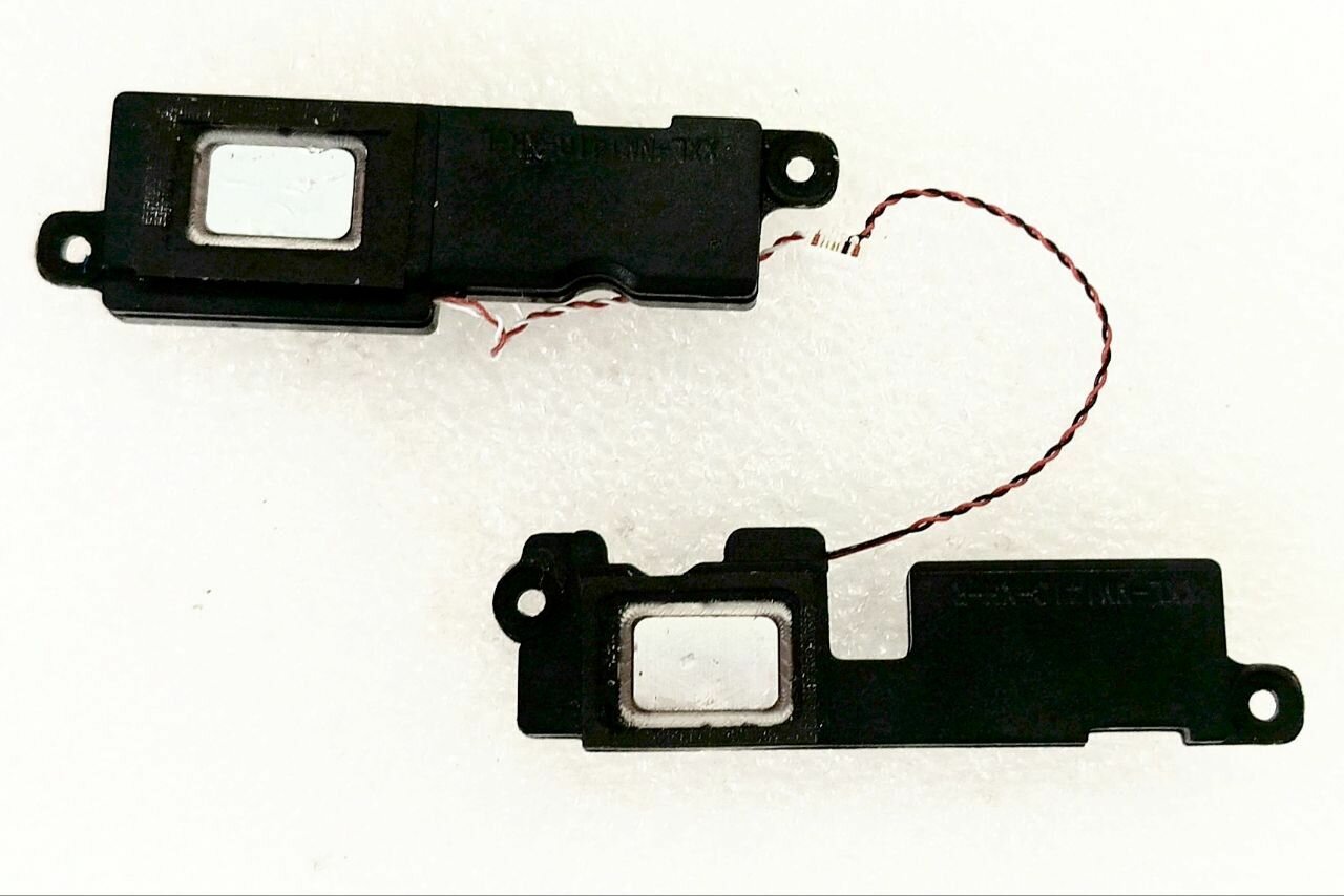 Динамики высокочастотные для ноутбука Digma Pro Fortis M DN15P5-8CXN01 (с разбора)