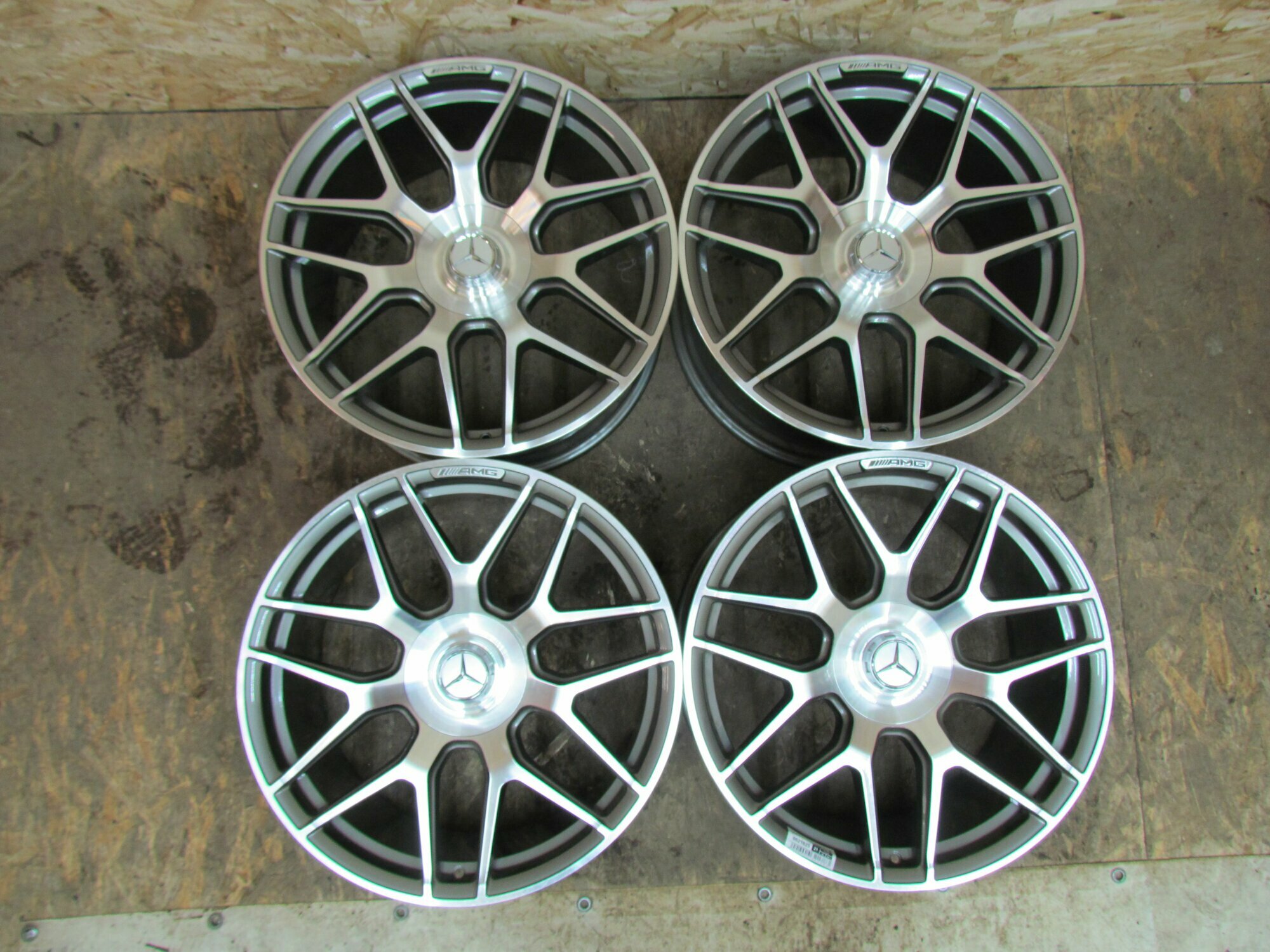 Комплект колесных дисков Mercedes-Benz R21 10J ET36 5*130 DIA84.1 (реплика) 0021825