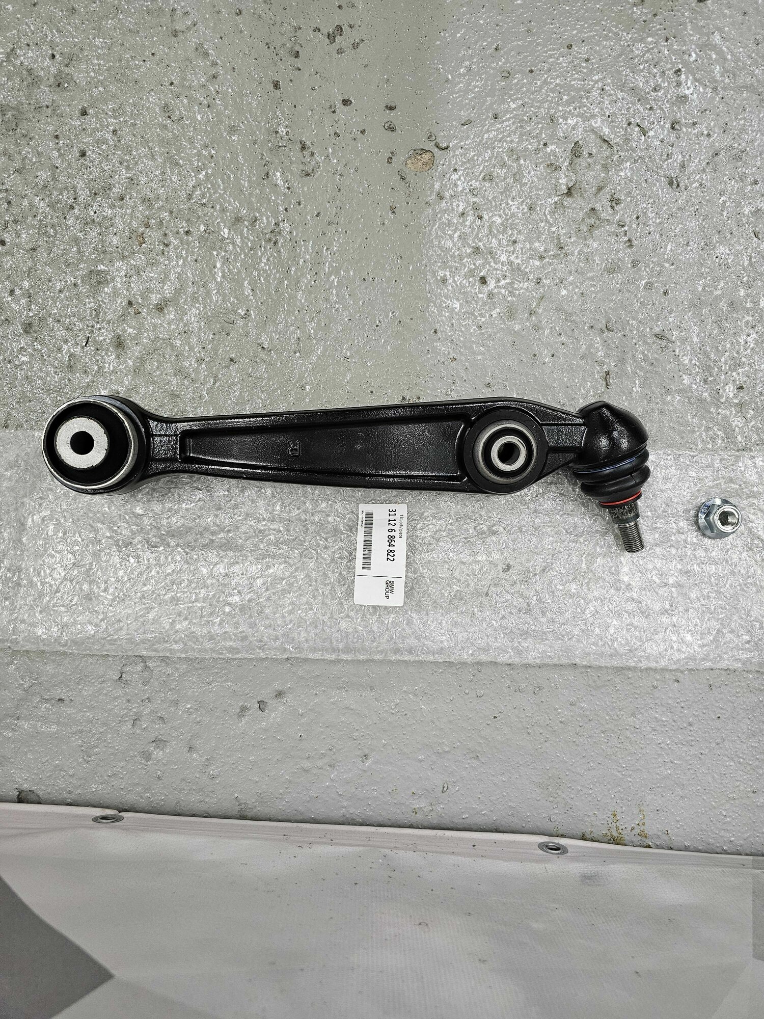 Рычаг передний нижний правый BMW x3, x4, x5, x6 31126864822