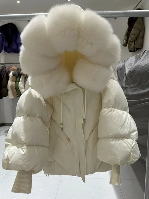 MOOCIE Lagabogy 2025, новая зимняя большая куртка-пуховик с капюшоном из натурального меха для женщин, белая парка средней длины с утиным пухом, толстое теплое трикотажное пальто с рукавами