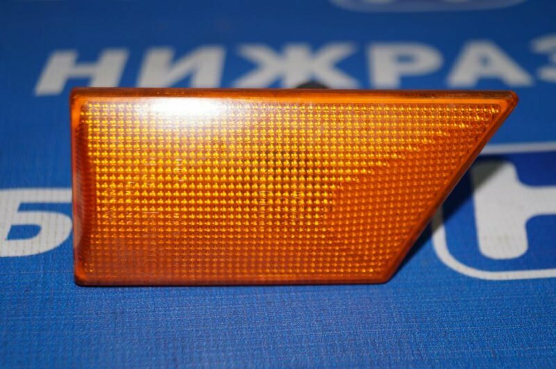 Повторитель на крыло Opel Vectra C 1.8 Z18XER 2008 прав. (б/у)