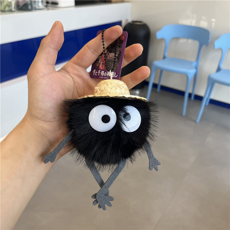 Соломенная шляпа с веревочкой, маленький угольный шарик, отгоняет несчастье, угольный эльф, милый мультяшный брелок для девочек, игрушка с веревочкой в подарок.