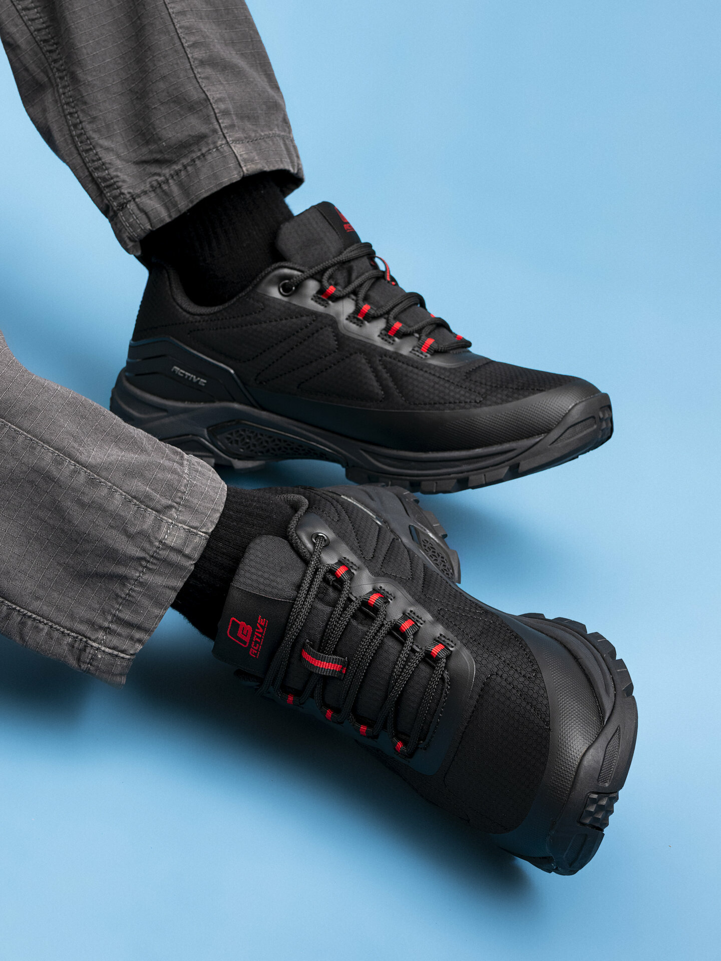 Кроссовки повседневные