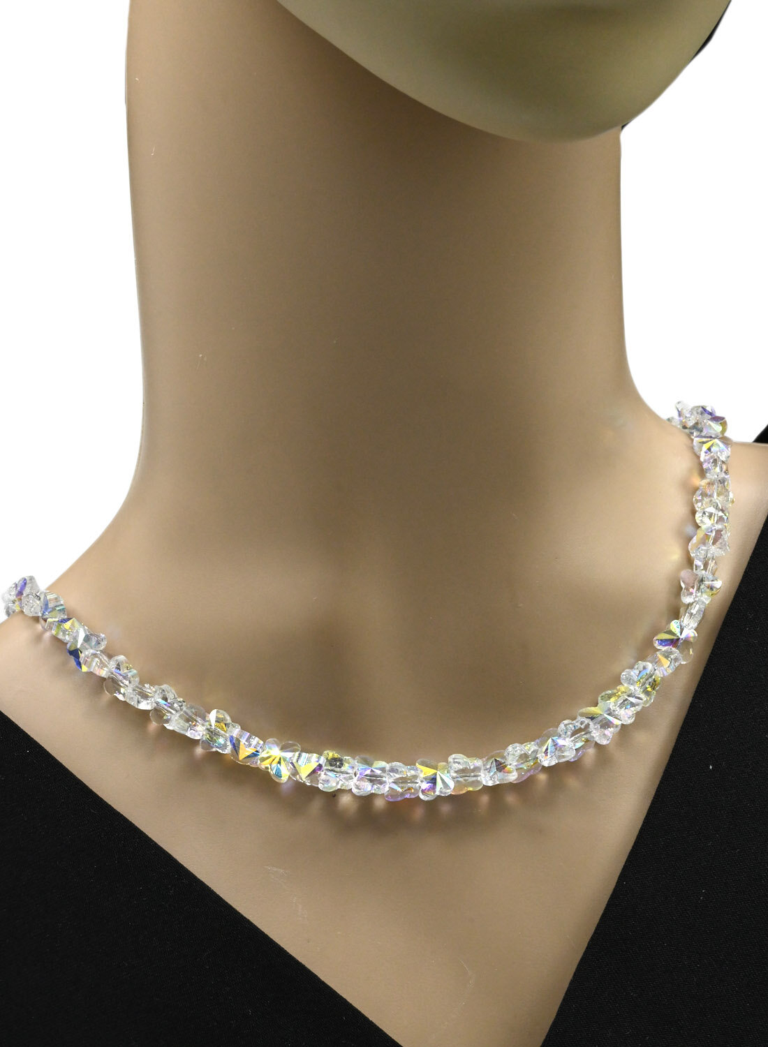 Бусы, циркон