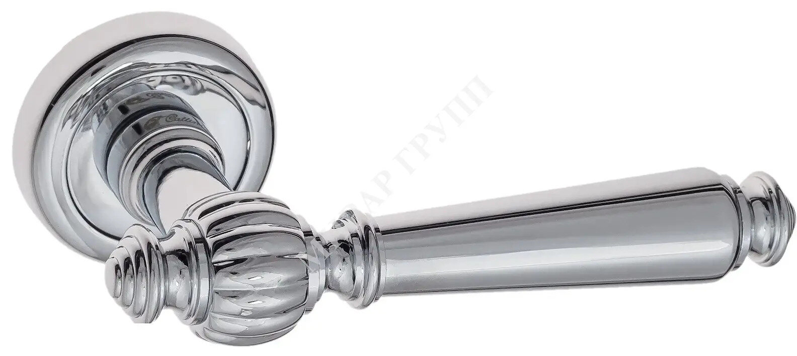 Дверная ручка Fratelli "MARANI" D1 на круглой розетке полированный хром