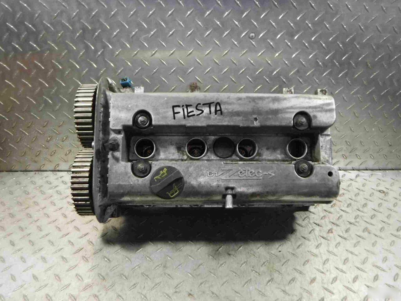 Головка блока Ford Fiesta Mk4 рестайлинг (1999—2002) 1540995