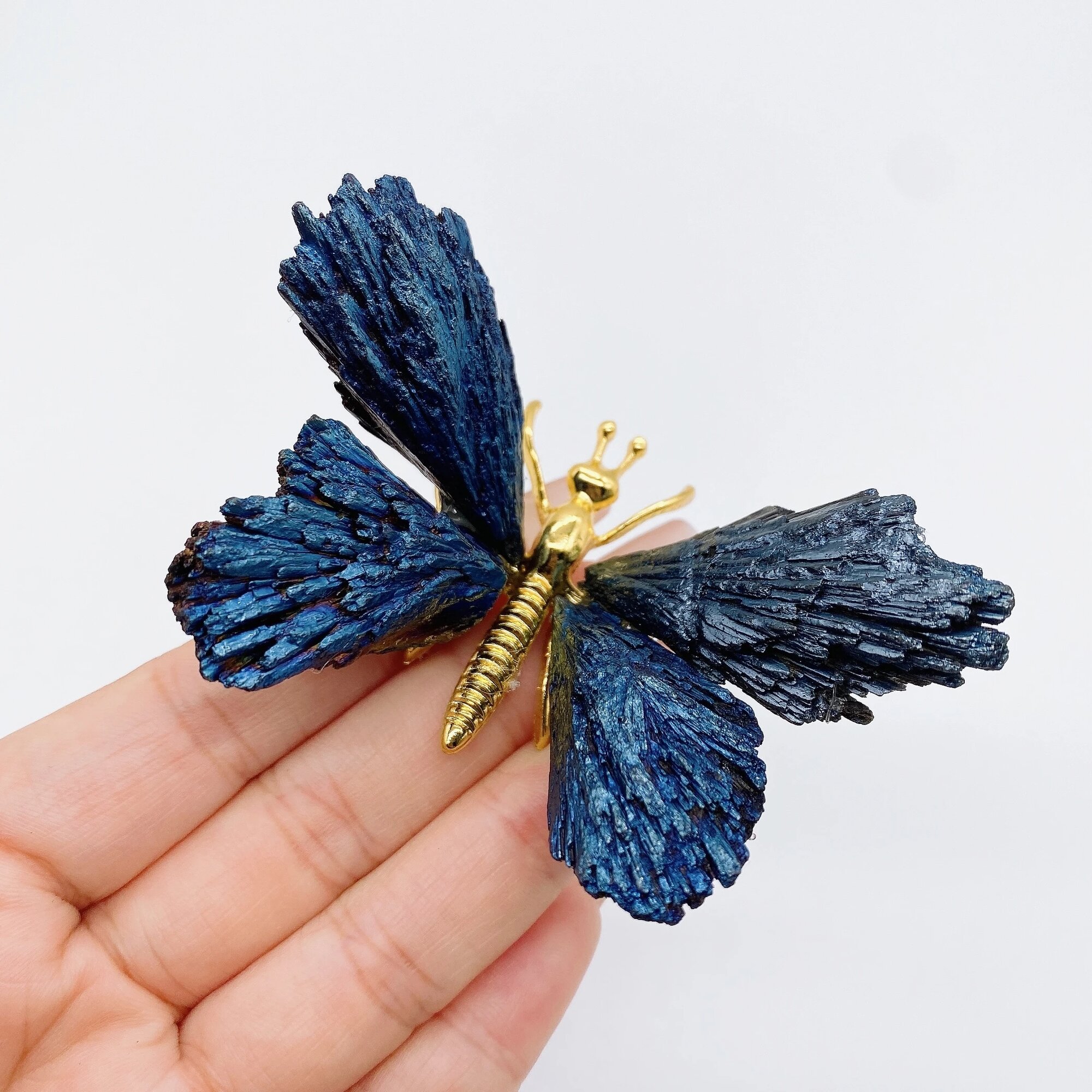 Черный турмалин бабочка статуэтка Темно-синий, Blue (Golden Base)