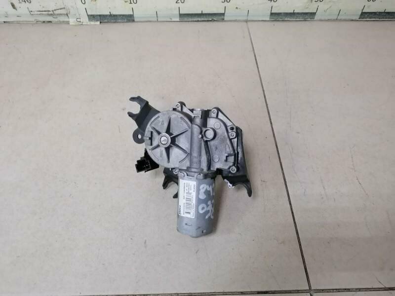 Моторчик стеклоочистителя задний Nissan Terrano D10 2014