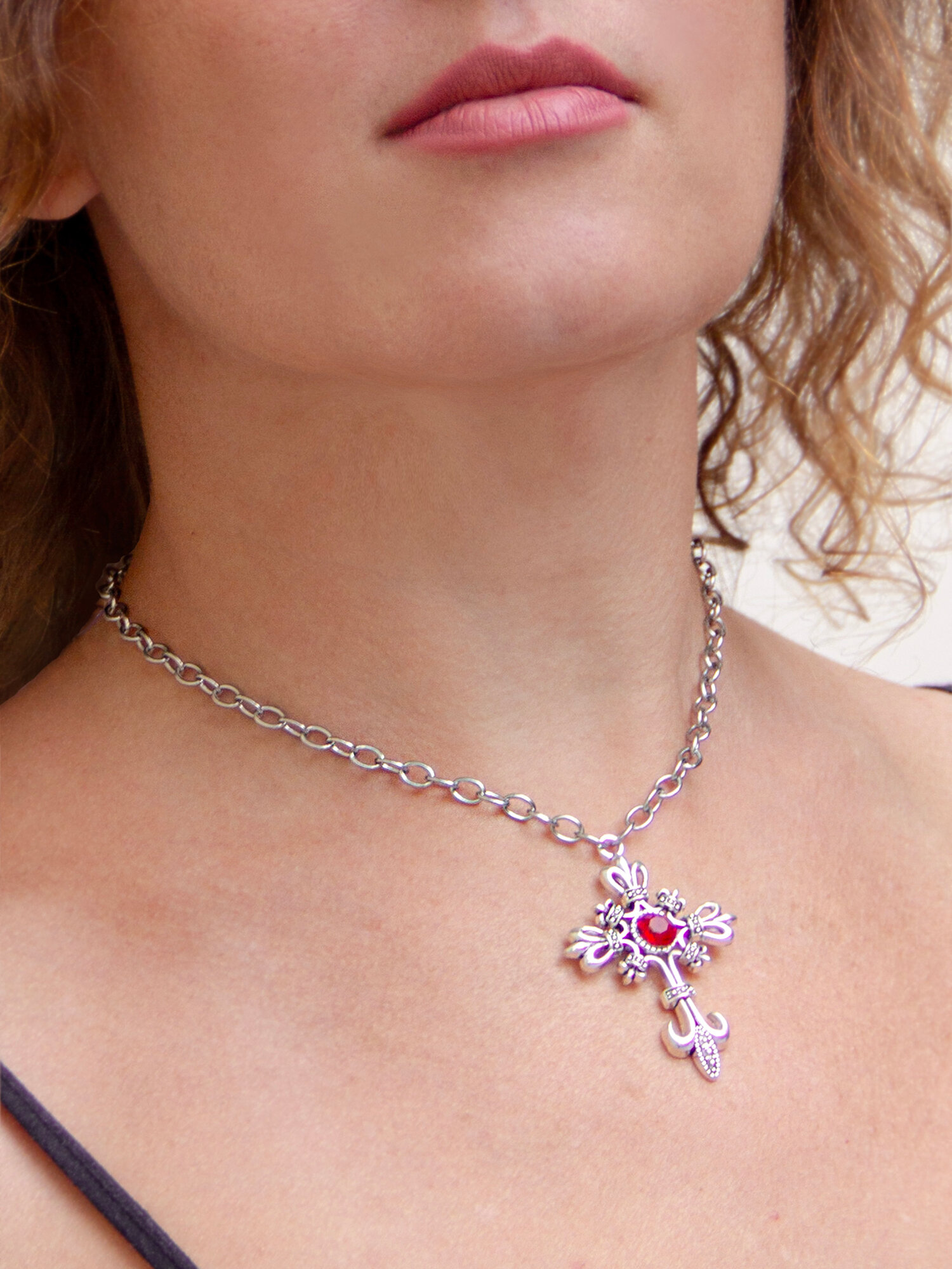 Колье, стекло