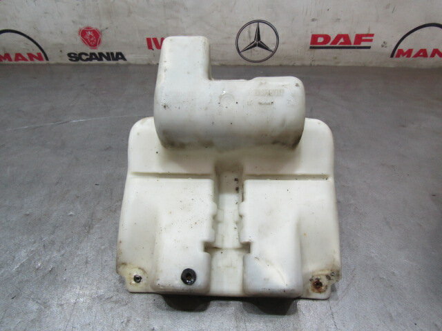 Бачок стеклоомывателя Renault Premium