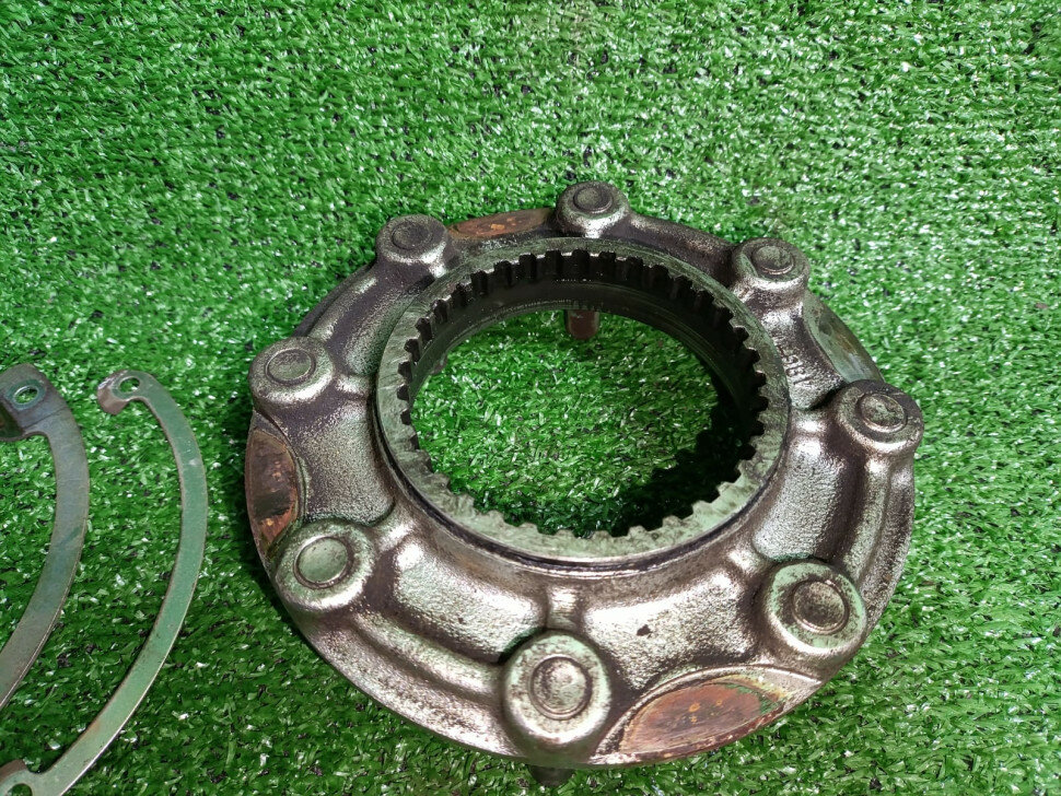 Шлицевая муфта заднего колеса Suzuki Boulevard M109R VZR 1800