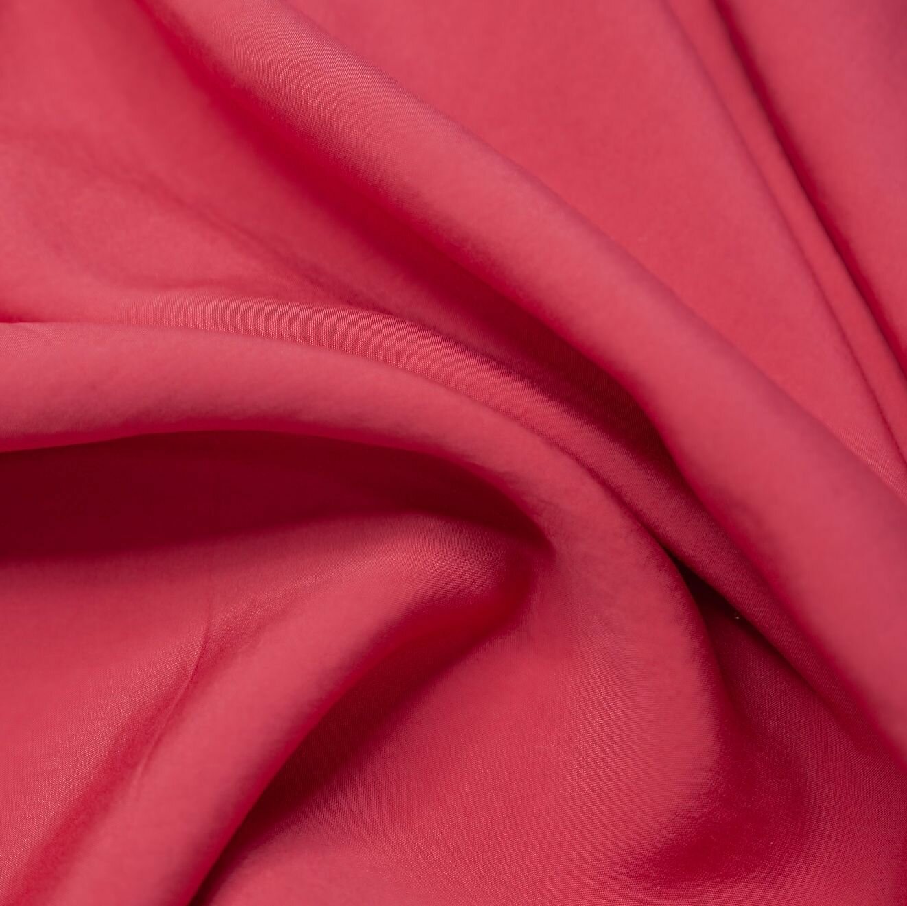 Ткань Вискоза плательная розовый коралл. Ткань для шитья 1.85м